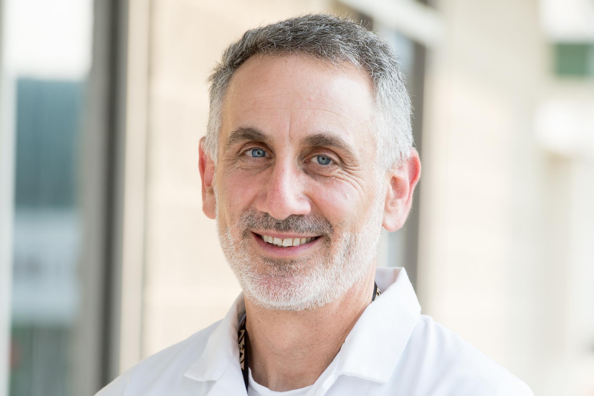 Obesity's Duration Can Increase Disease Risk - Dr. Jeffrey Landsman ...